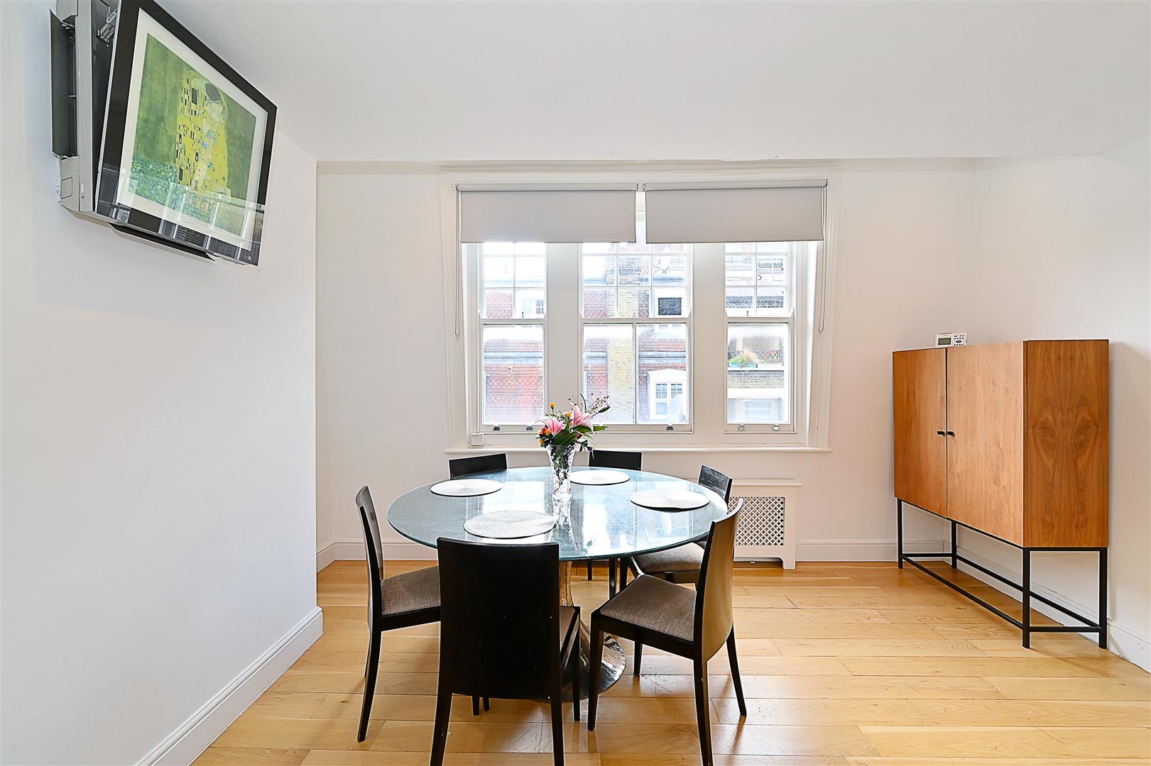 Duke Street, Mayfair, London W1K, 3 bedroom Flat, 18243684 – Napier Watt